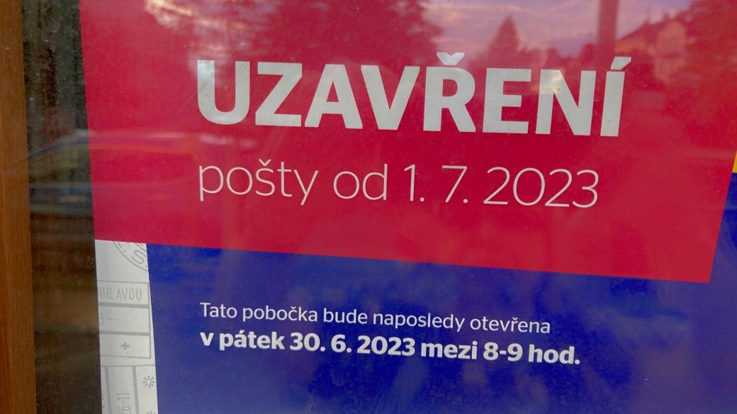 Prostory po bývalých pobočkách České pošty. Co s nimi? Z jedné bude Nábytková banka • mujRozhlas
